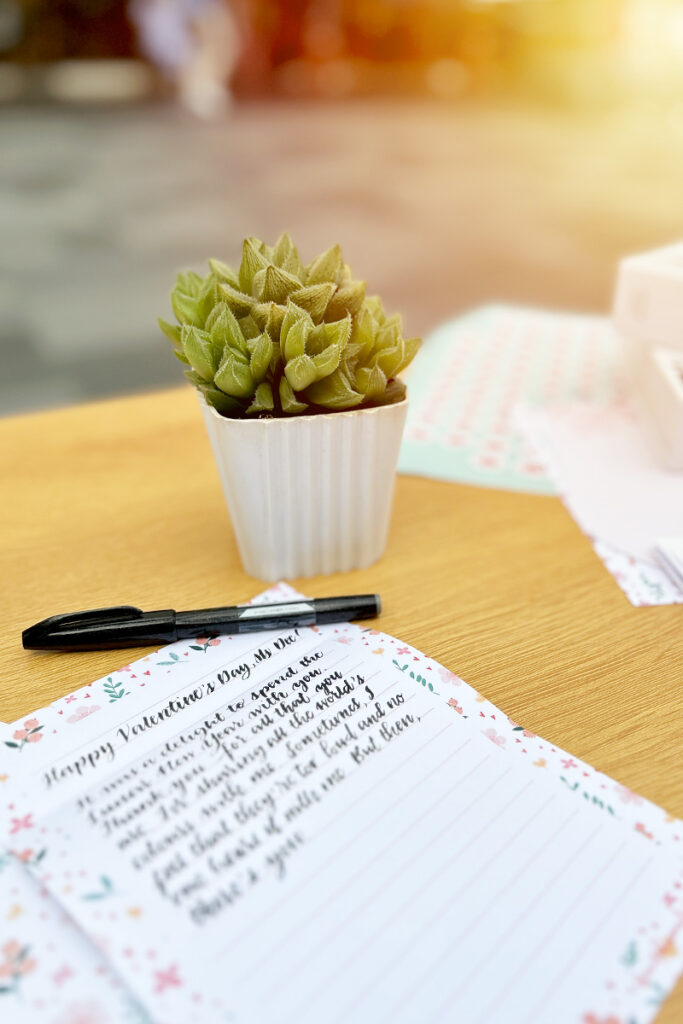 Happy Hands Project - Calligraphy | Lettering | Design